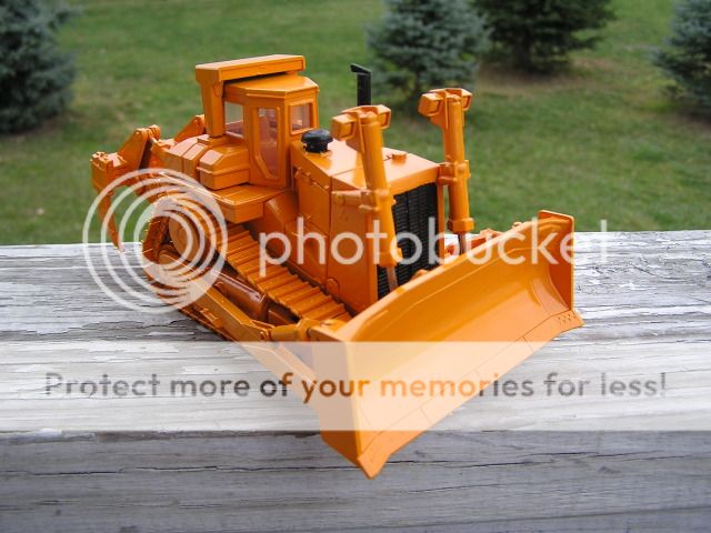 Custom Kokosing Caterpillar D10N 1/50 Scale - General Topics - DHS Forum