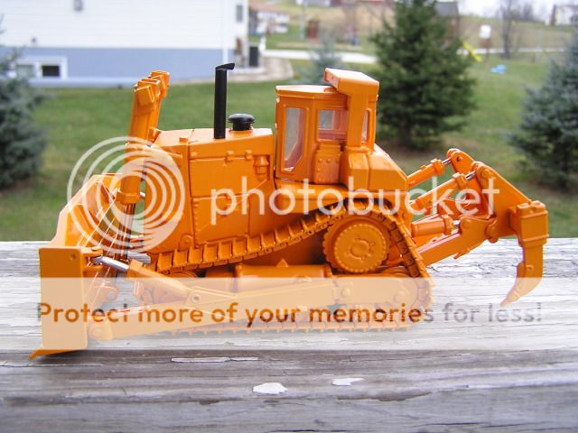 Custom Kokosing Caterpillar D10N 1/50 Scale - General Topics - DHS Forum
