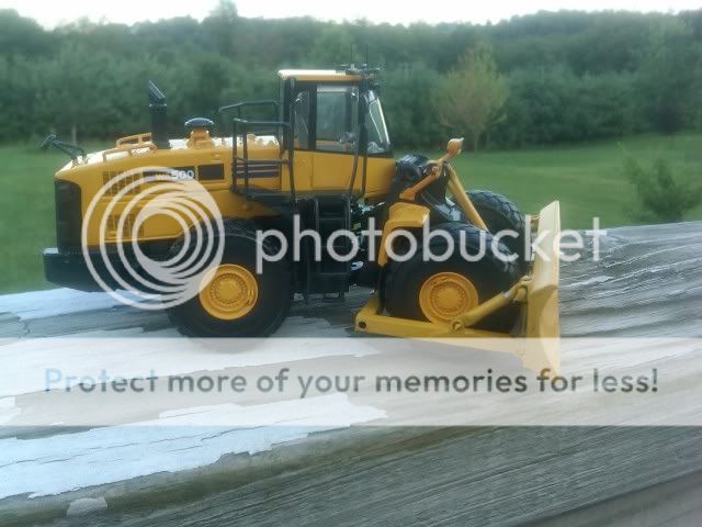 Custom Komatsu WA500 Wheel Dozer - General Topics - DHS Forum