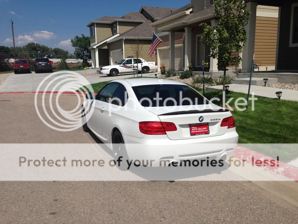 E92 335is Alpine white on Black 313Ms